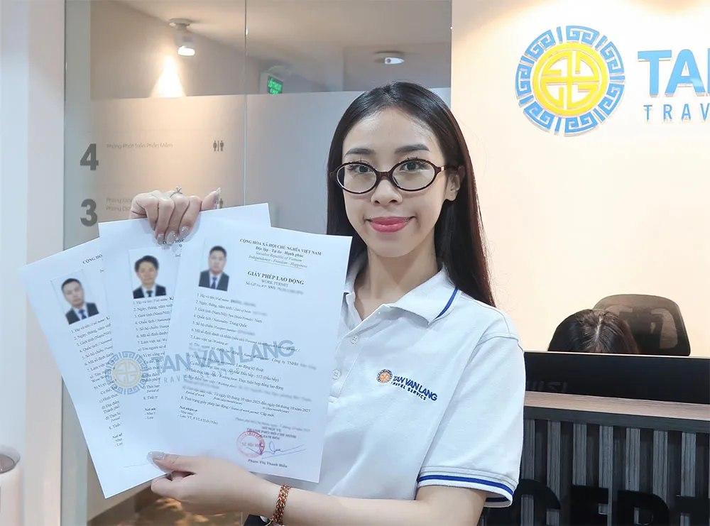 Differences of Work permit vs work visa Vietnam 2026 - Tân Văn Lang